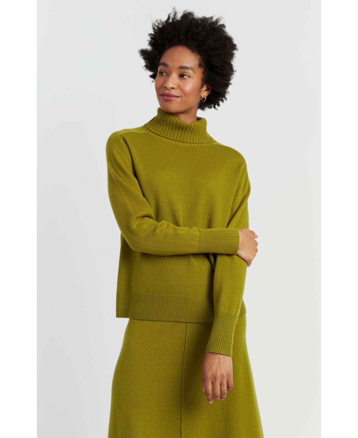 Click here for Chinti & Parker Womens Wool-Cashmere Raglan Rollne... prices