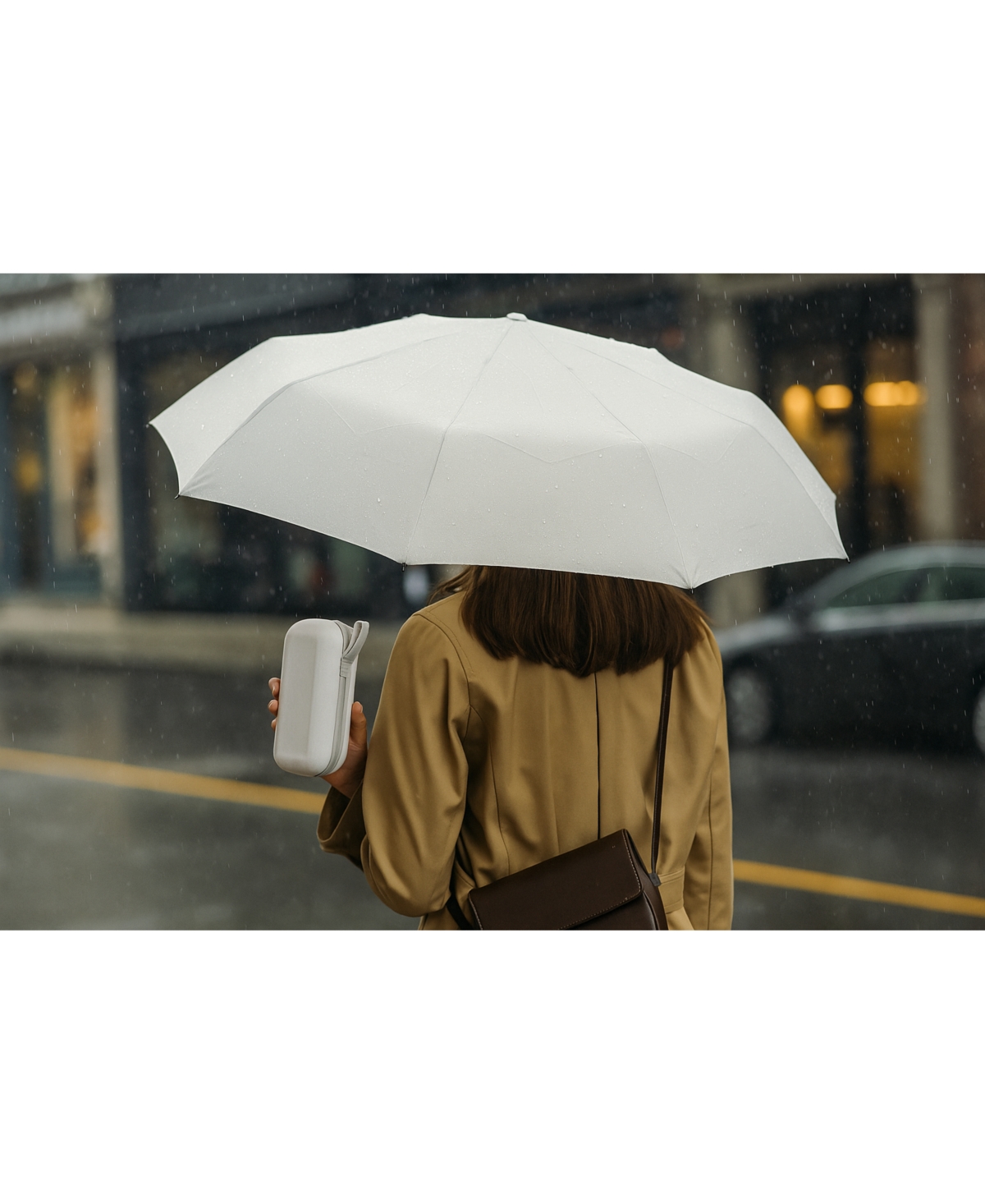 Click here for Seamless Outdoors Umbrella With Carry Case - White prices