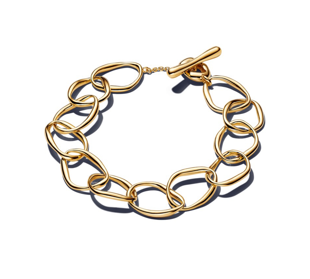 Click here for Pandora Organically Shaped Link Bracelet - Gold prices