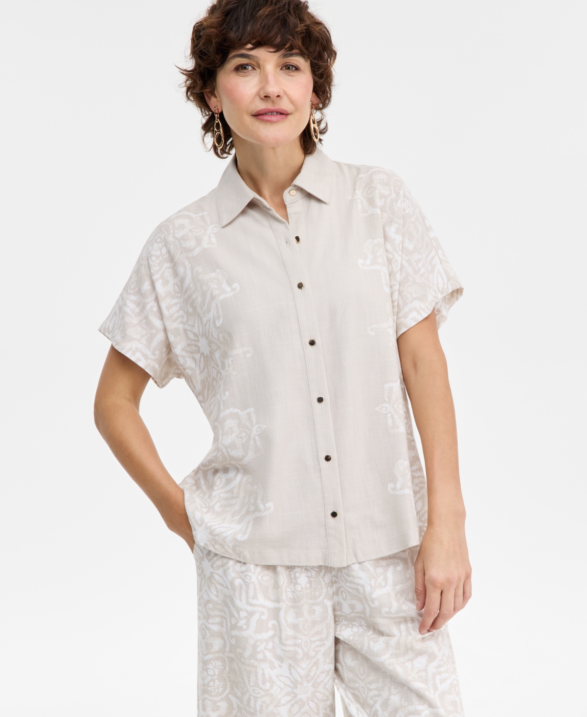 Click here for Jm Collection Womens Printed Button-Up Short-Sleev... prices