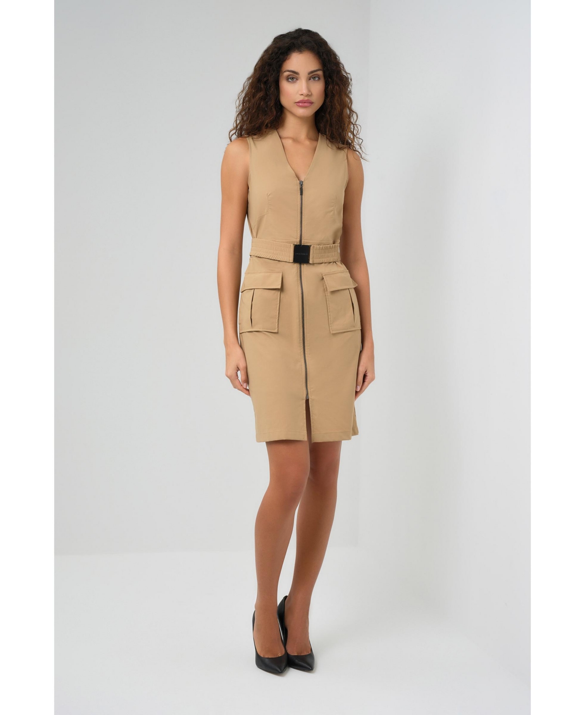 Click here for Anatomie Womens Kourt Sleeveless Belted Zip Utilit... prices