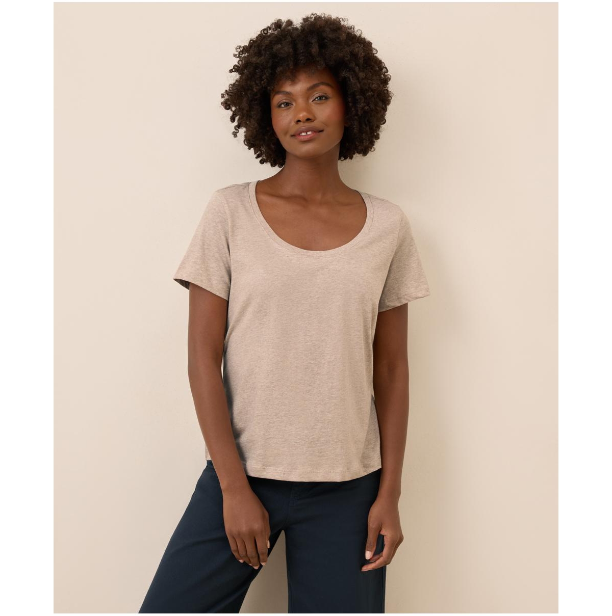 Click here for Pact Womens Softspun Scoop Neck Tee - Flax heather prices