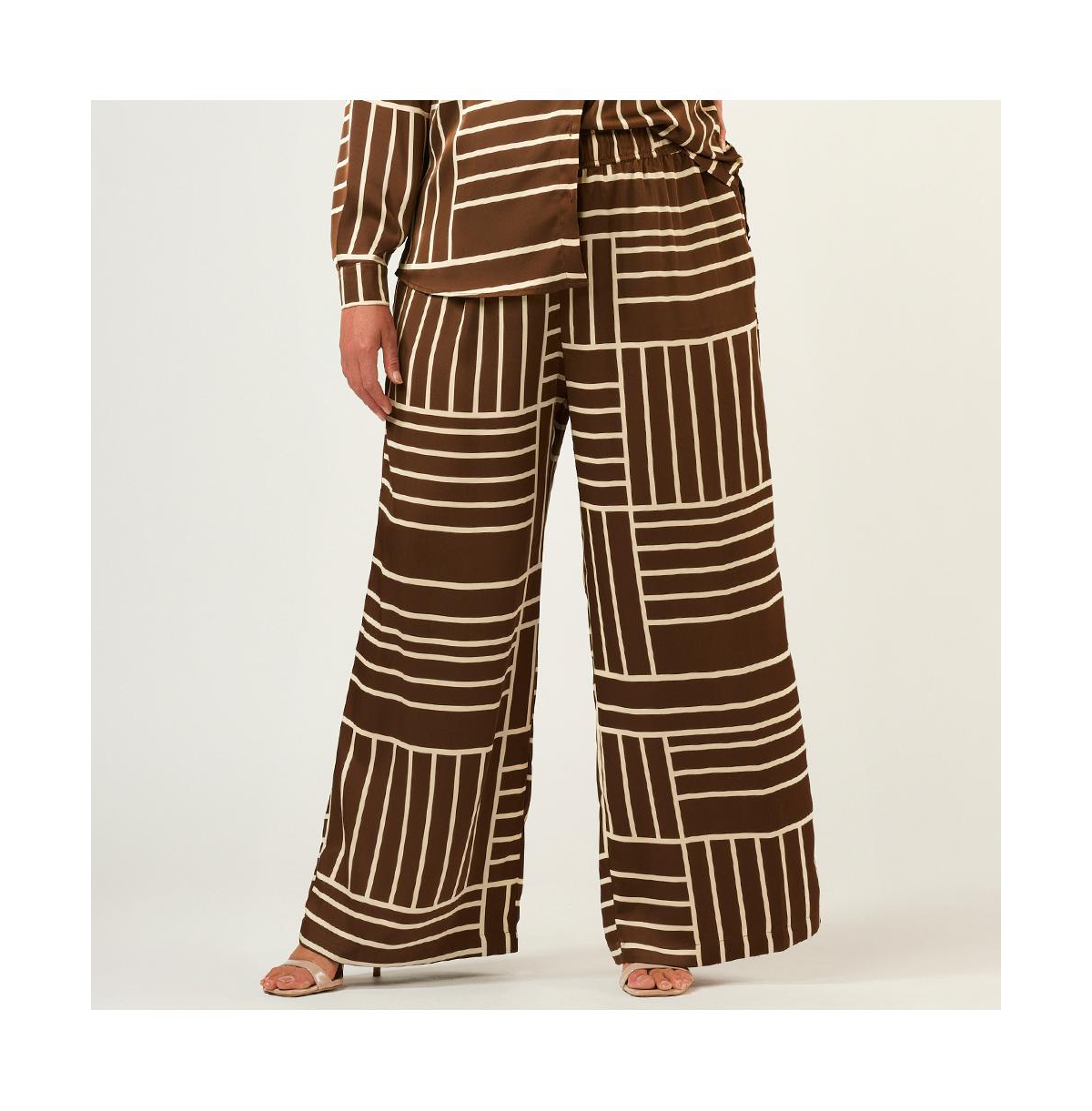 Click here for Estelle Plus Size Josie Pant prices