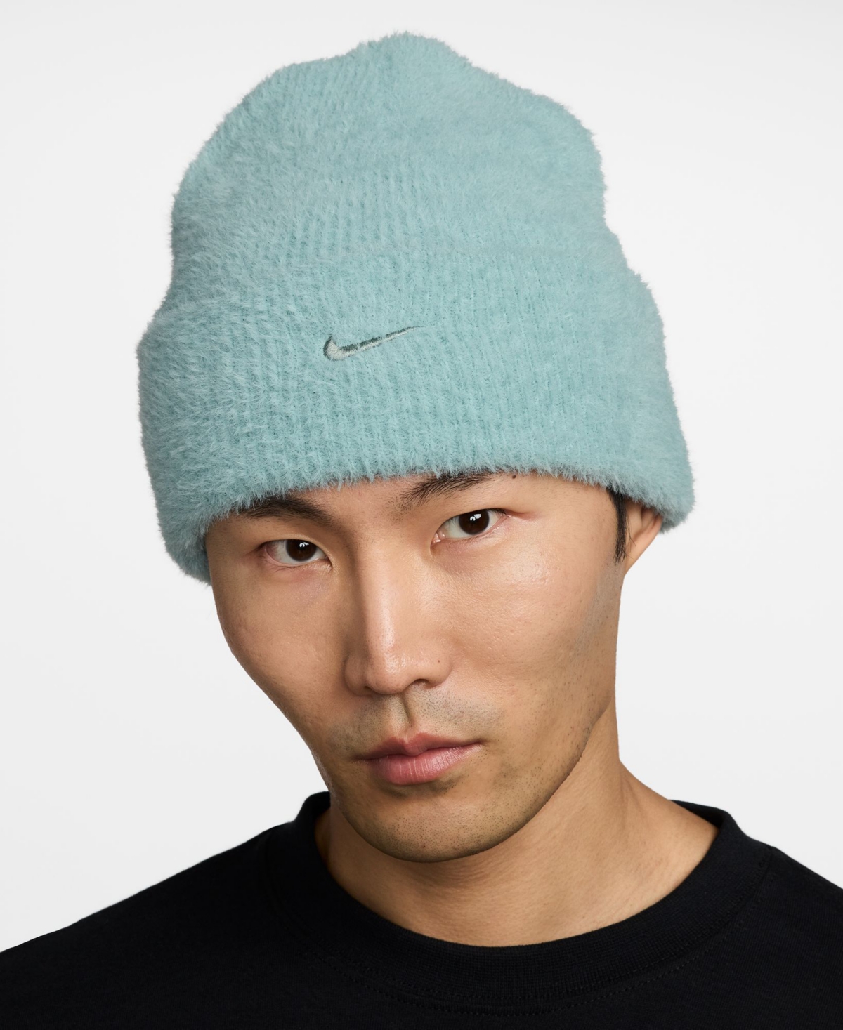 Click here for Nike Mens Peak Embroidered Logo Crown Beanie - Can... prices