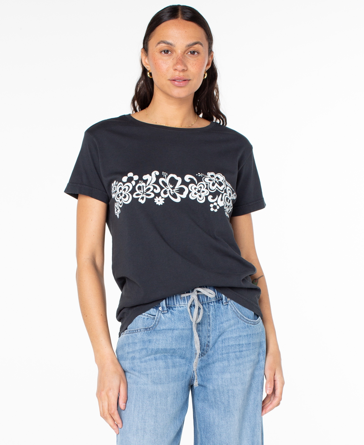 Click here for Roxy Womens 90s Hibiscus Band Bfc Crewneck Top - P... prices