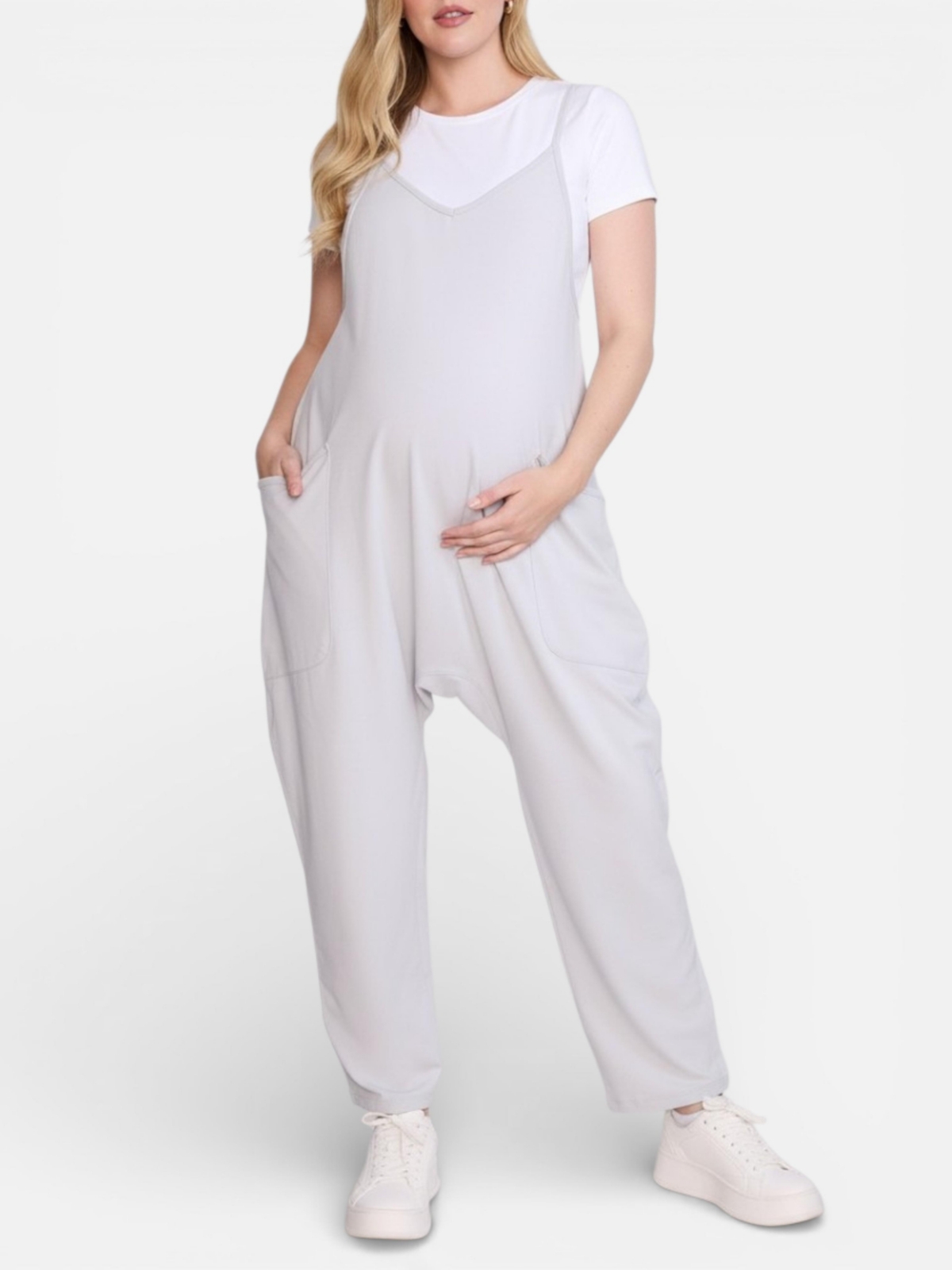 Click here for Motherhood Maternity Womens Sleeveless Relaxed Fit... prices