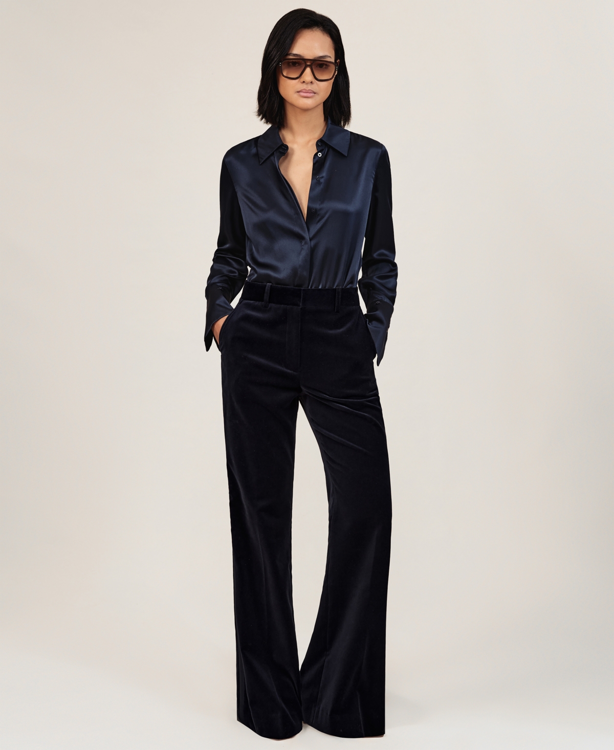 Click here for Reiss Womens Cotton Velvet Satin-Stripe Flared Pan... prices