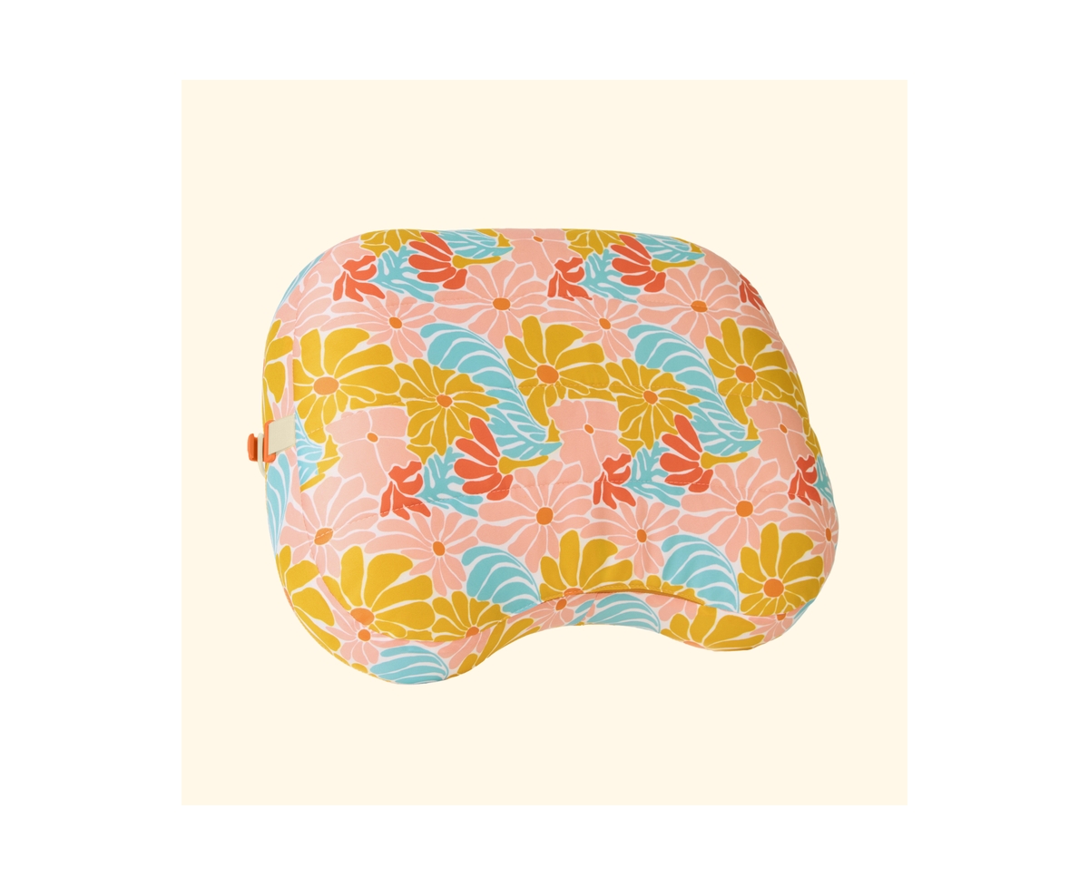 Click here for Ballast Beach Pillow - Retro floral prices