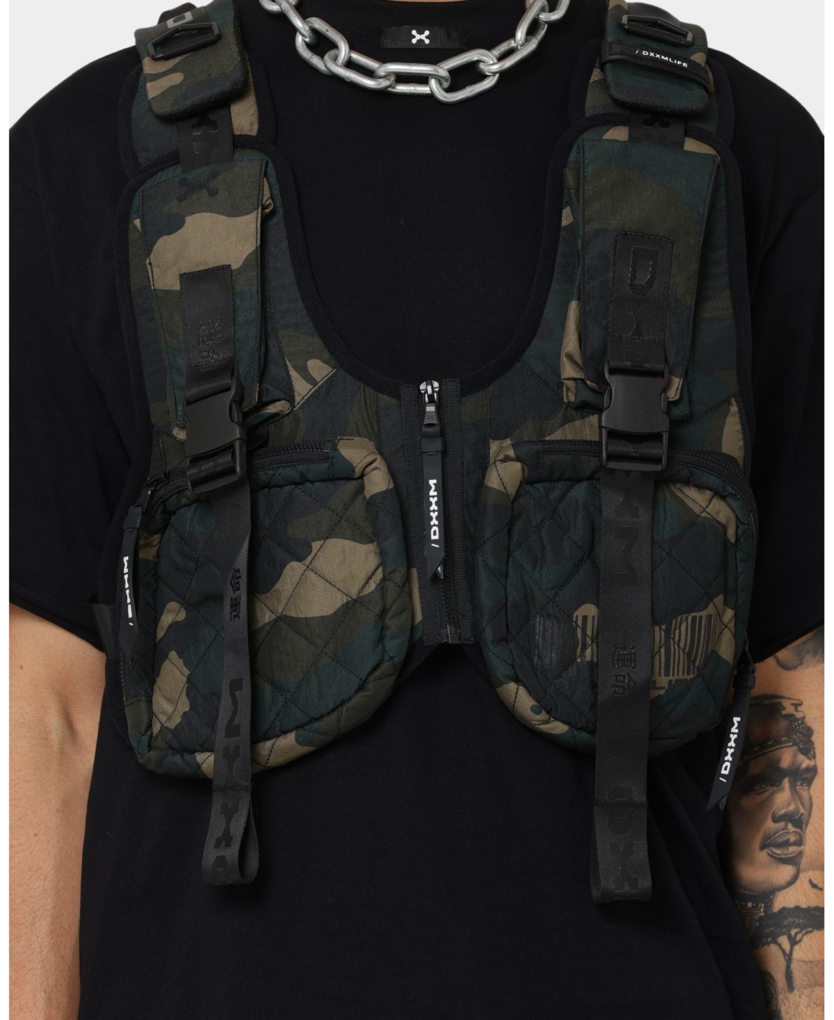 Click here for Dxxmlife Mens L-3 A Chain Utility Vest prices
