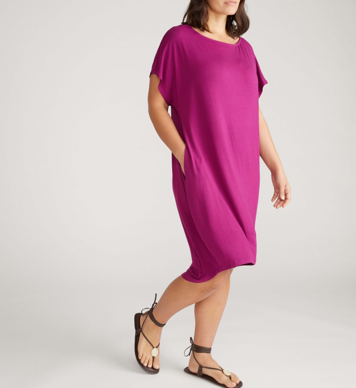 Click here for Universal Standard Womens Liquid Jersey Shift Dres... prices