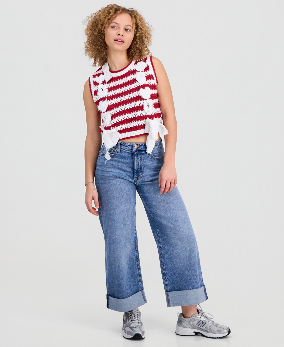 Click here for Celebrity Pink Juniors High-Rise Cuffed Wide-Leg J... prices