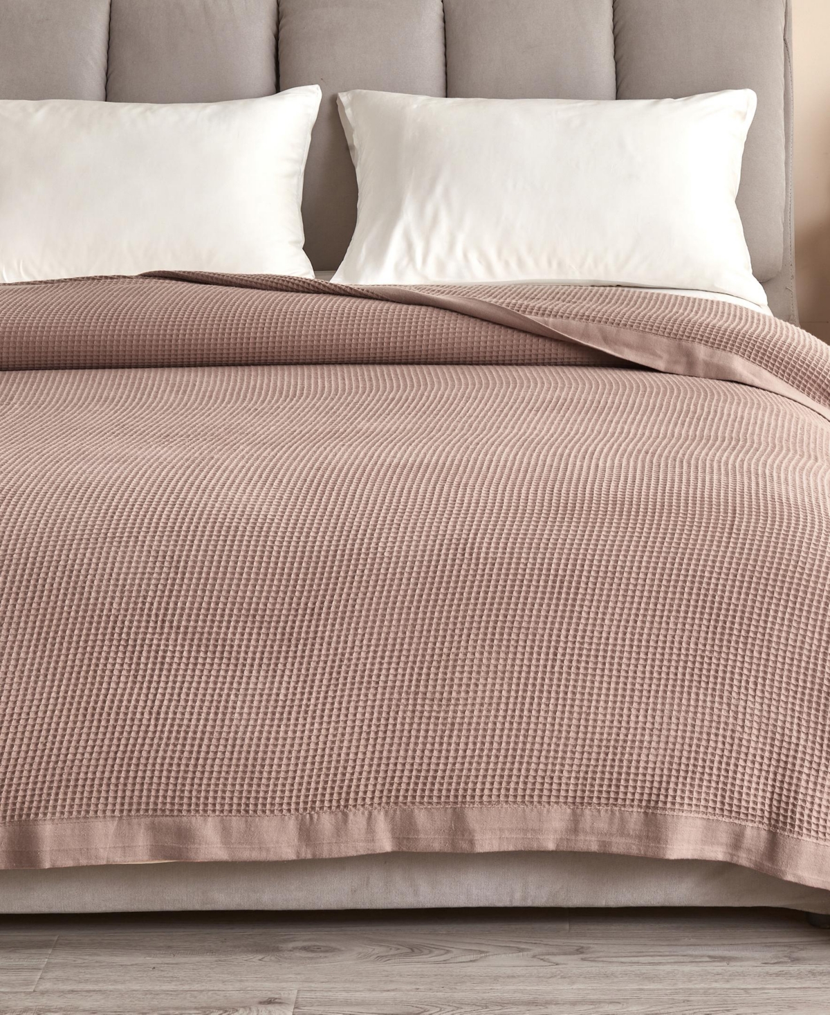 Click here for Linery & Co. Lightweight Waffle Weave Summer Beddi... prices