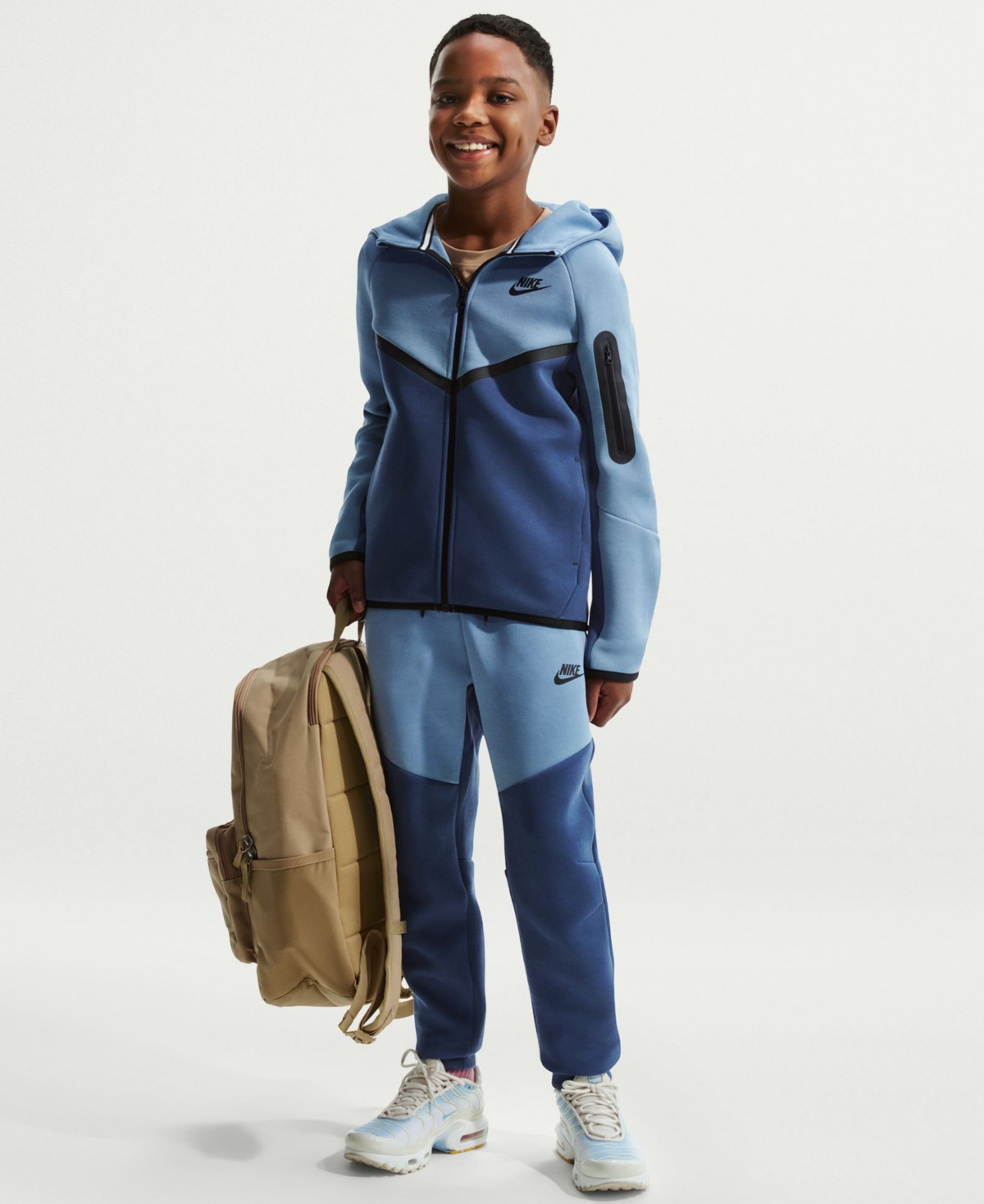 Click here for Nike Big Boys Sportswear Full-Zip Tech Fleece Hood... prices