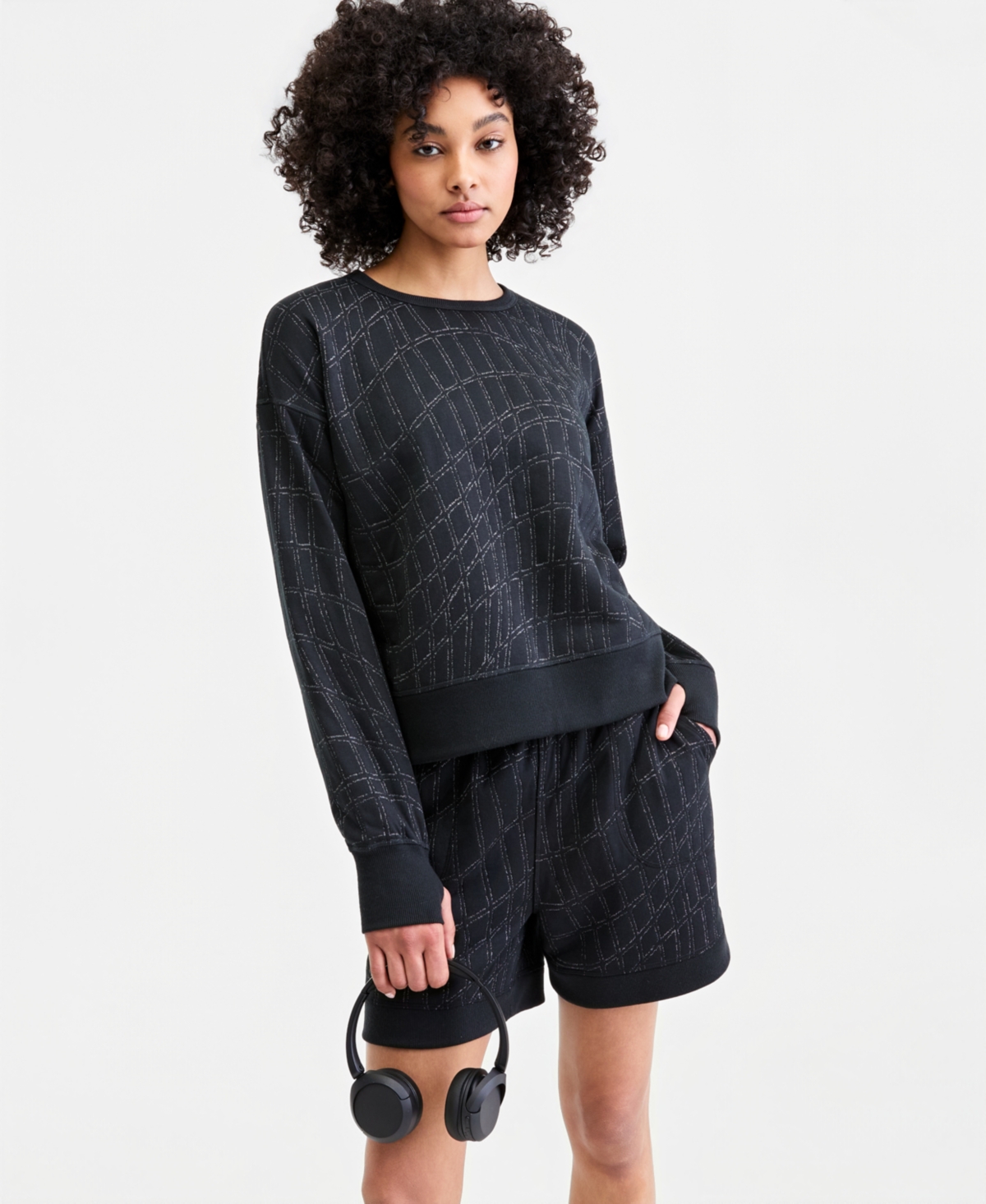 Click here for Id Ideology Womens Quilted Reversible Crewneck Swe... prices