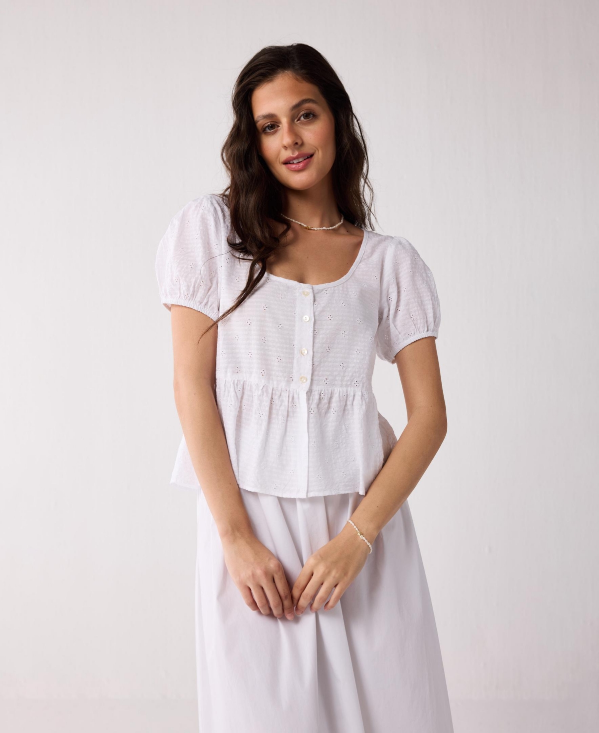 Click here for Reistor Womens Embroidered Peplum Top with Puff Sl... prices