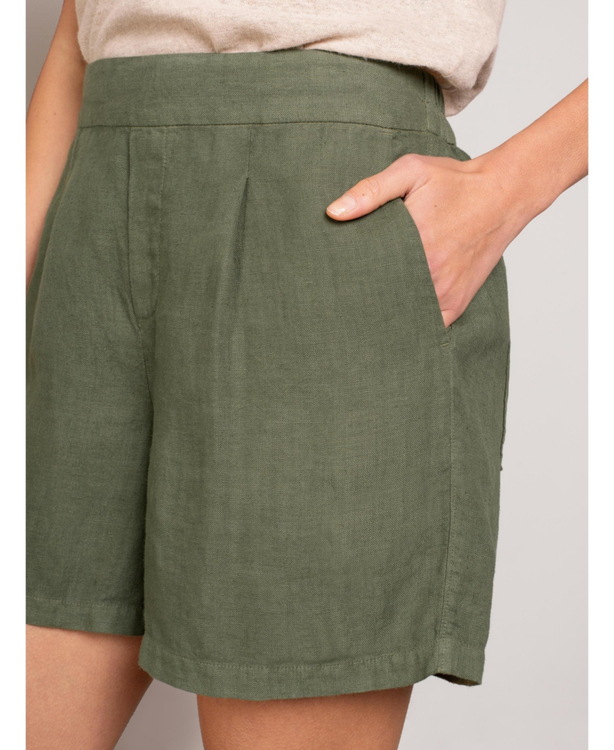 Click here for Celtic & Co. Womens Pull On Shorts - Khaki prices