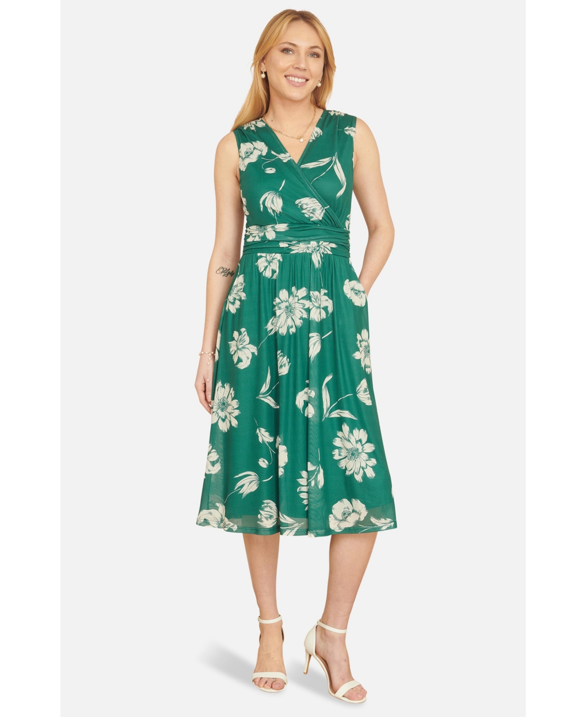 Click here for Yumi Womens Floral Print Stretch Mesh Dress - Gree... prices