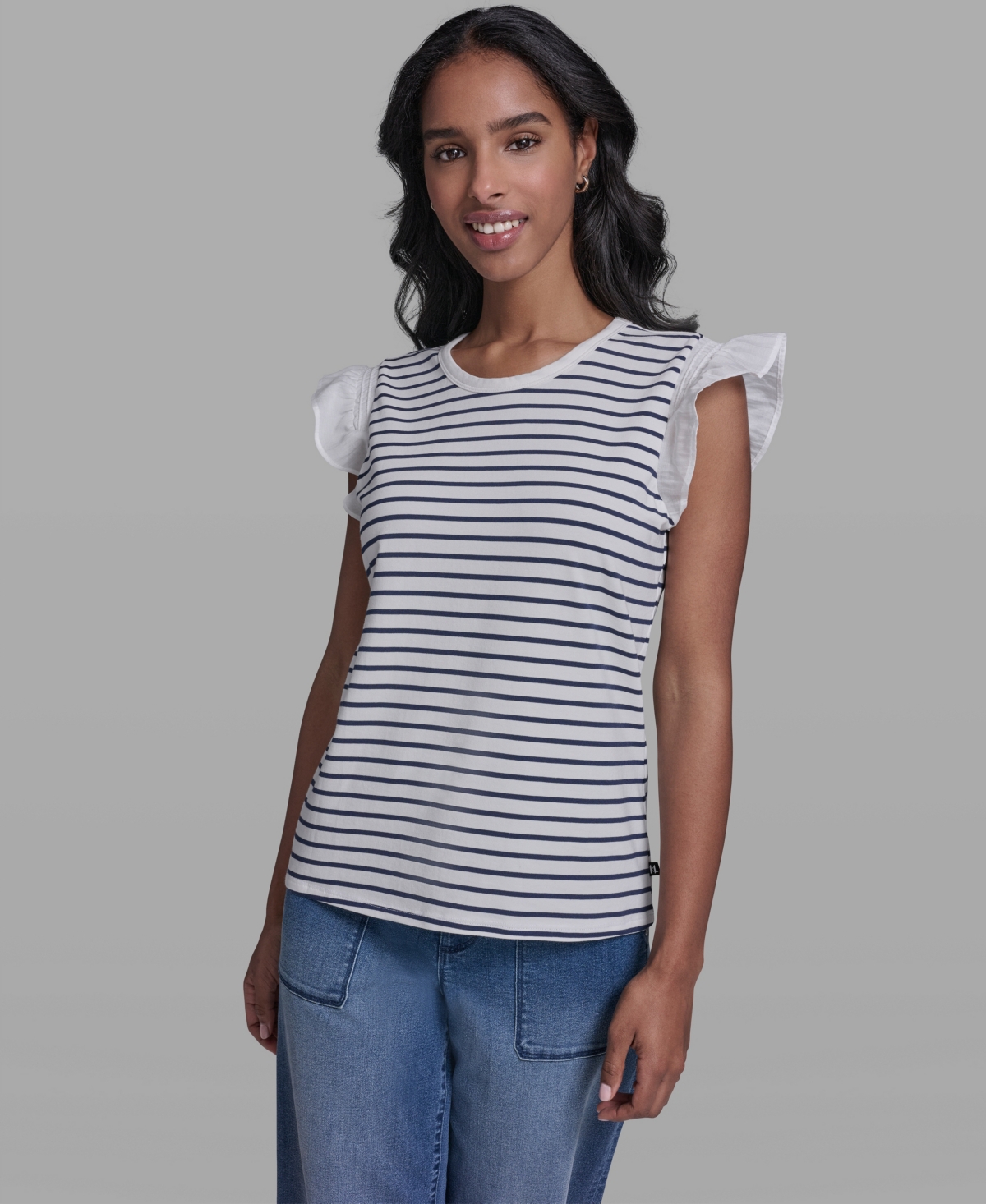 Click here for Karl Lagerfeld Paris Womens Sleeveless Crewneck Kn... prices