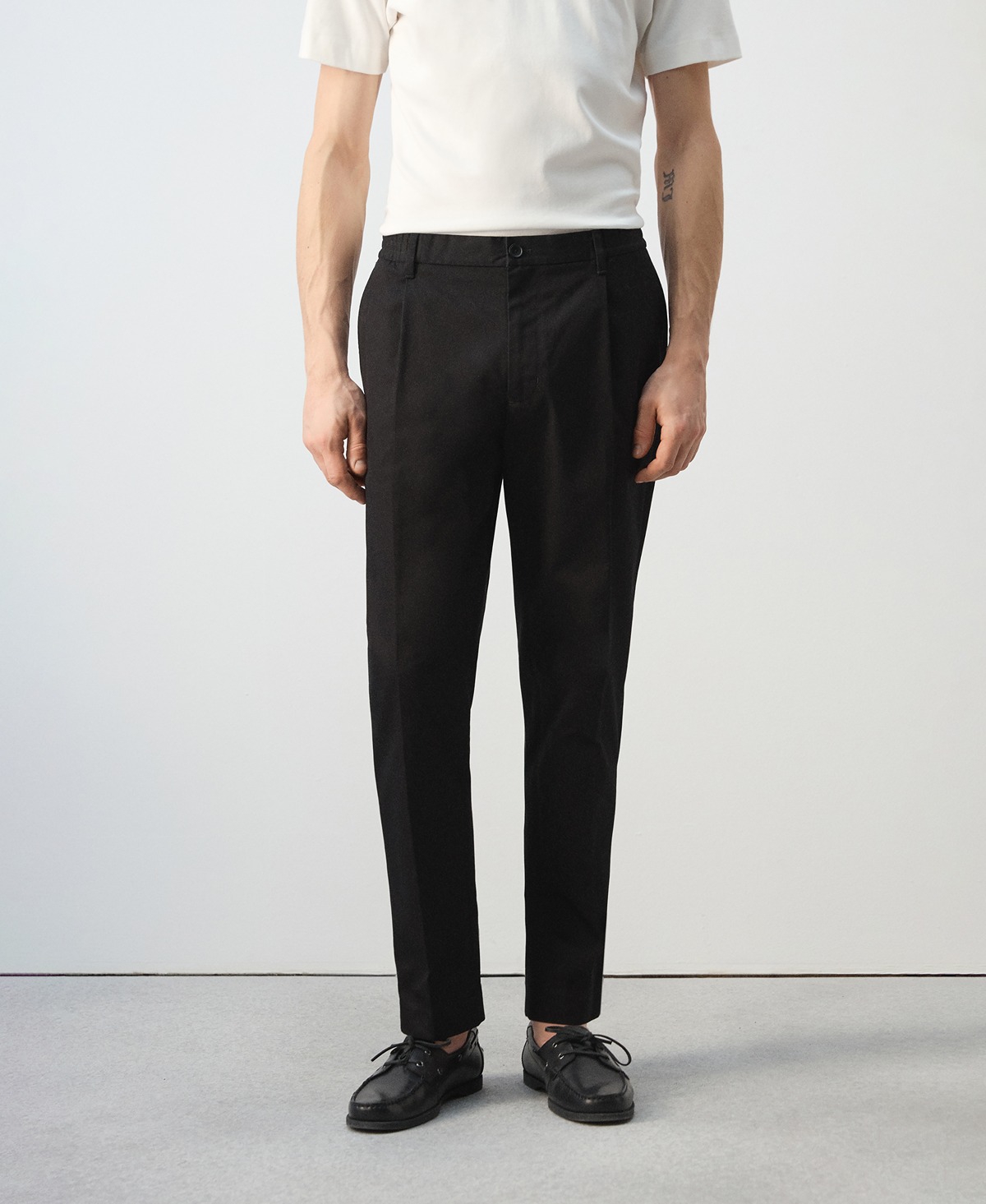 Click here for Mango Mens Regular-Fit Pleated Pants - Black prices