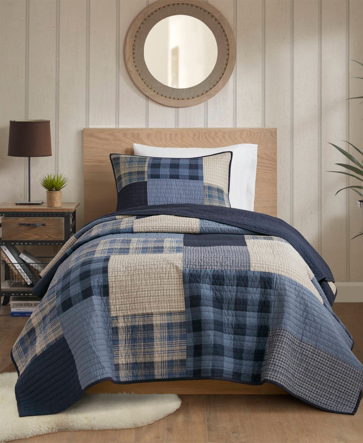 Click here for Woolrich Winter Hills Reversible 2-Pc. Quilt Set... prices