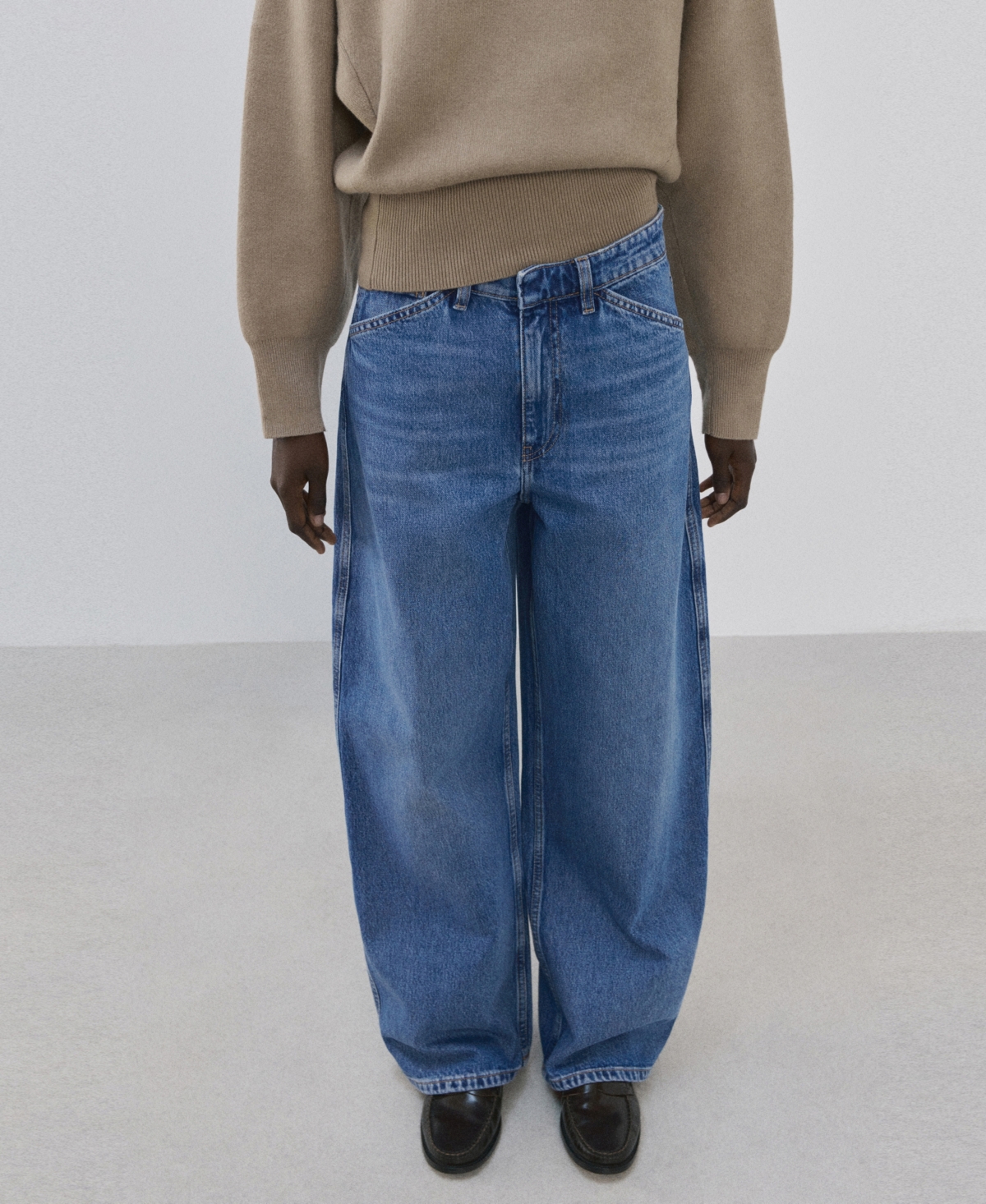 Click here for Mango Womens Mid-Rise Balloon Jeans - Medium Blue prices