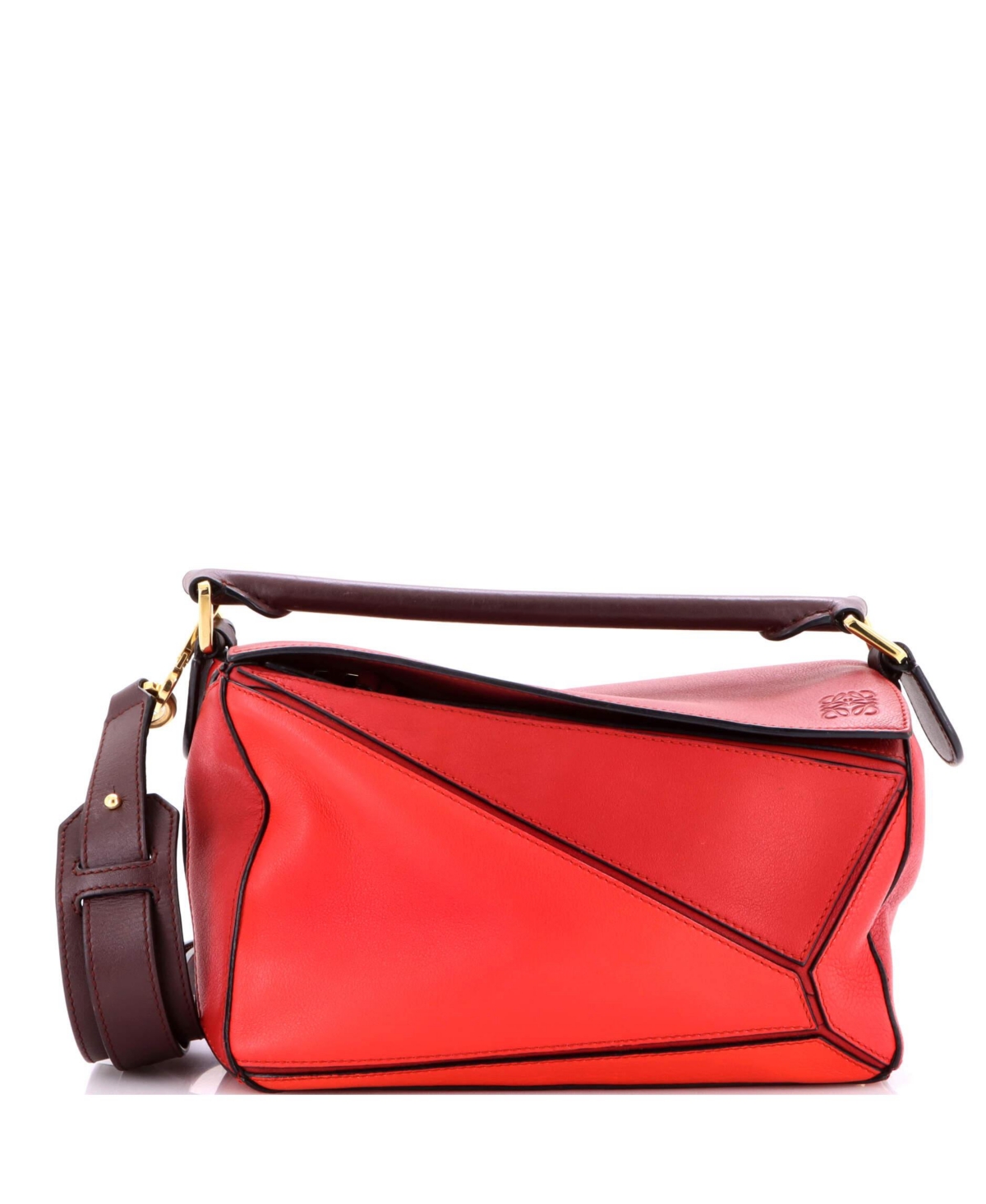 Click here for Pre-Owned Loewe Small Puzzle Bag Leather - Red prices