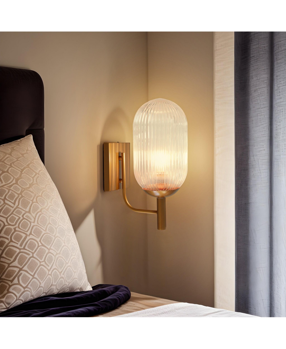 Click here for Busdays Dewdrop Wall Lamp prices