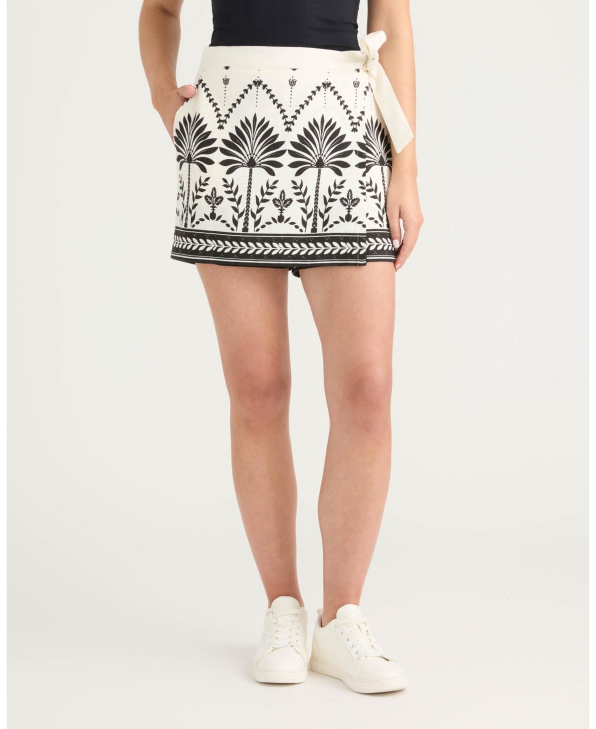 Click here for Ellen Tracy Womens Wrap Front Skort - Bali prices