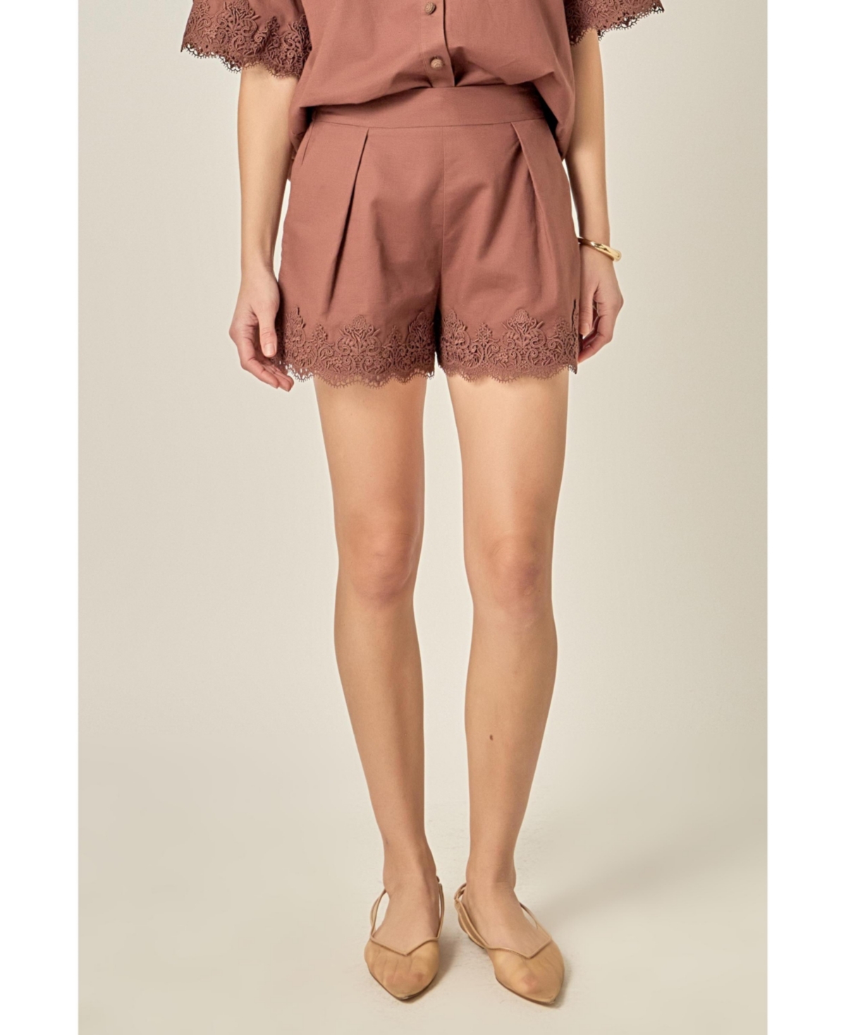 Click here for English Factory Womens Linen Lace Shorts - Chocola... prices