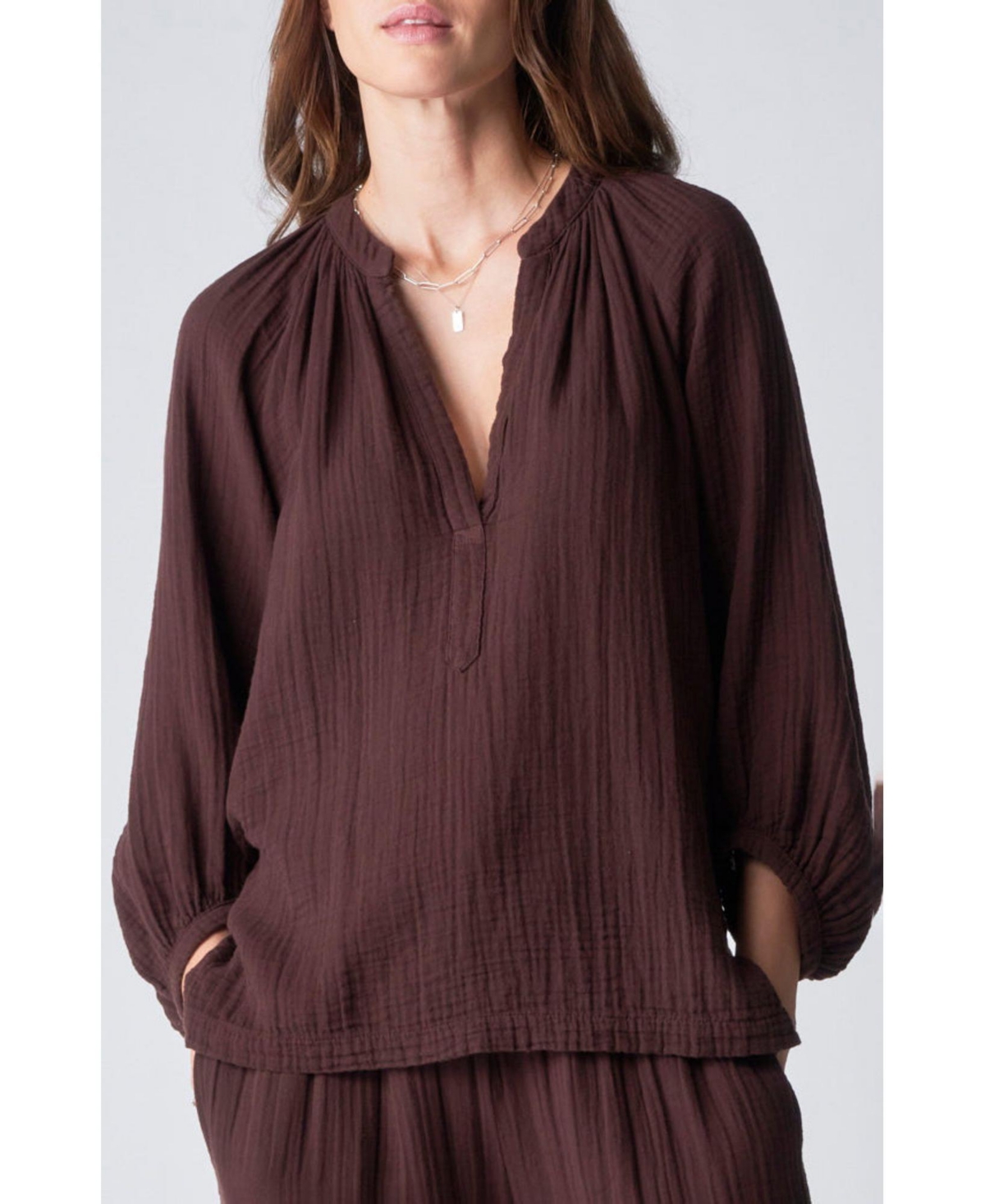 Click here for Ocean+Main Womens Ocean+Main Gauze Top - Chocolate prices
