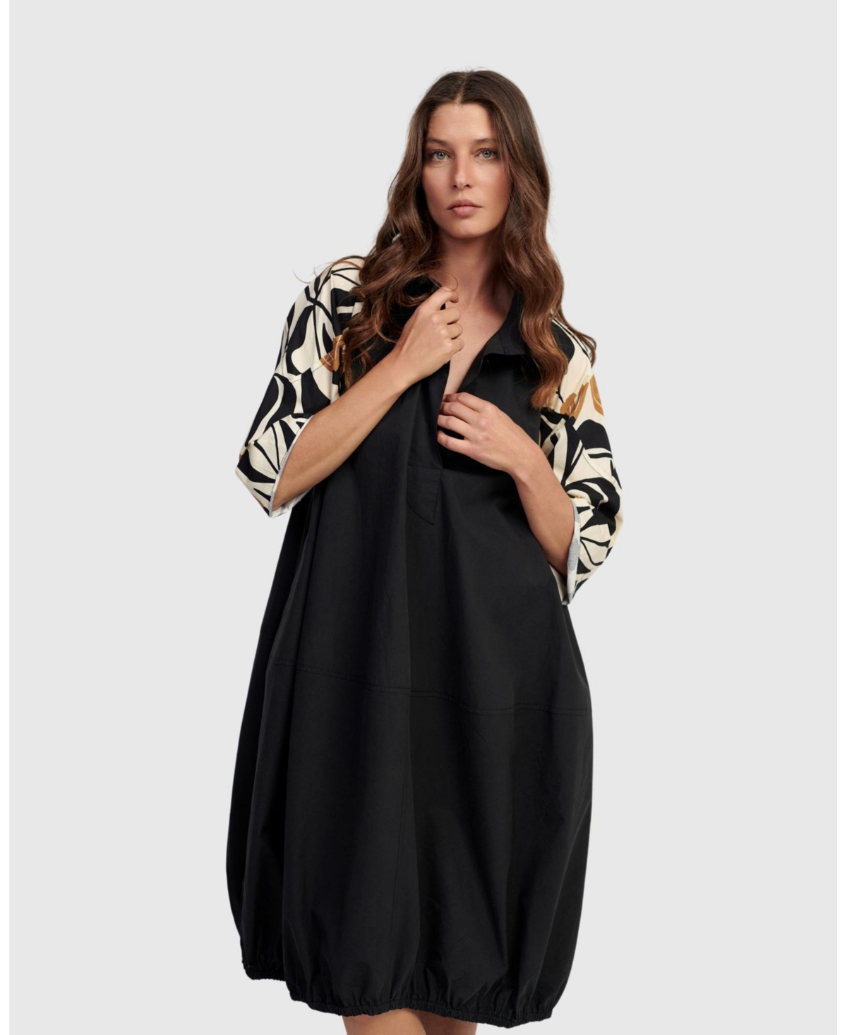 Click here for Alembika Womens Ainslie Oversized Dress - Black prices