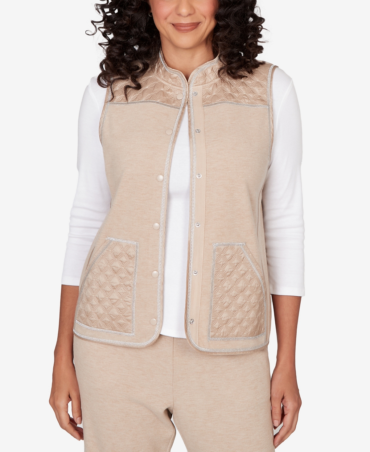Click here for Alfred Dunner Womens Comfort & Joy Quilted Snap Fr... prices