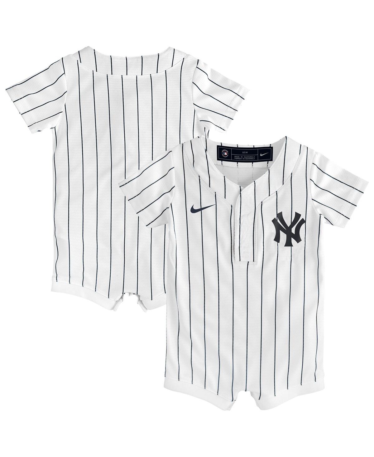 Click here for Nike Baby Boys and Girls White New York Yankees Ho... prices