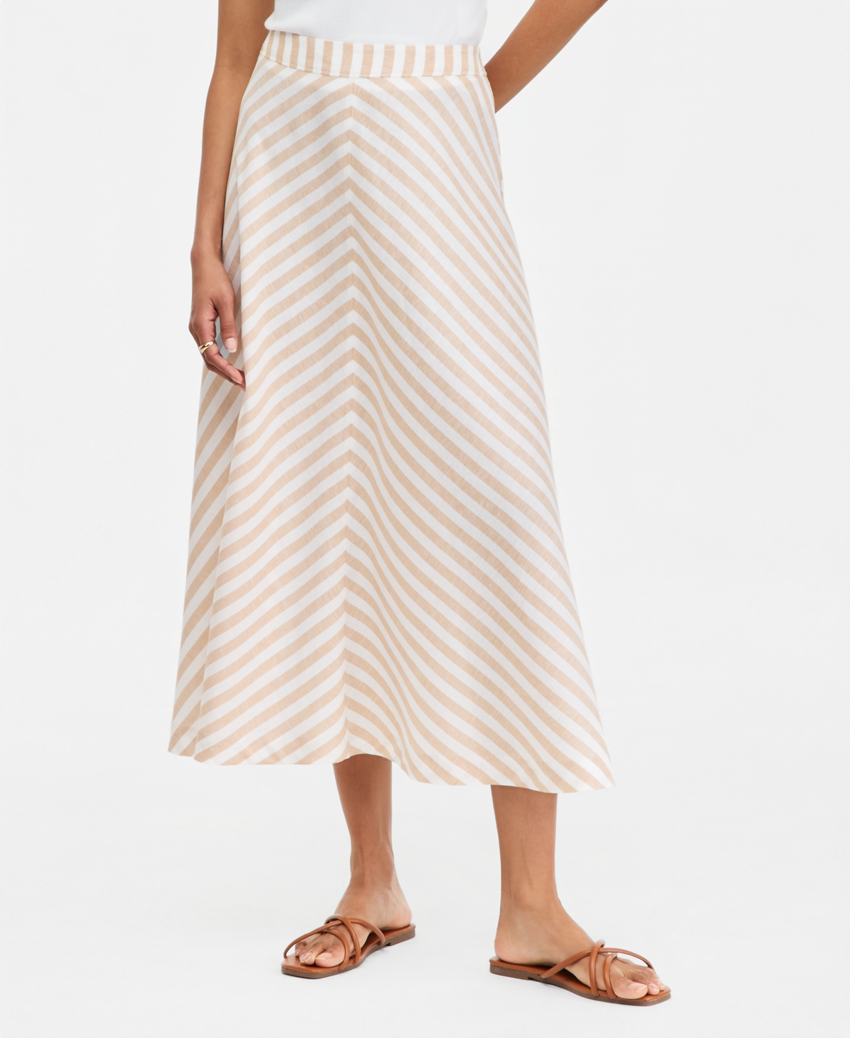 Click here for On 34th Womens Linen-Blend Midi Circle Skirt  Macy... prices