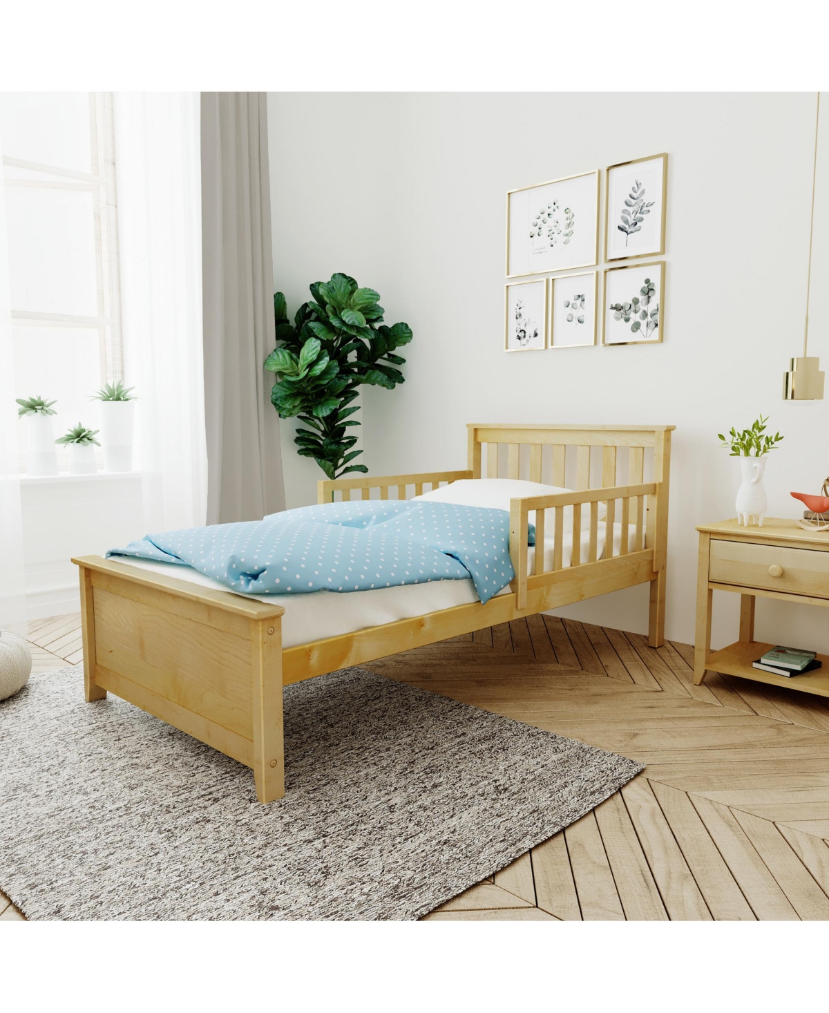 Click here for Max and Lily with Single Guard Rail - Natural prices