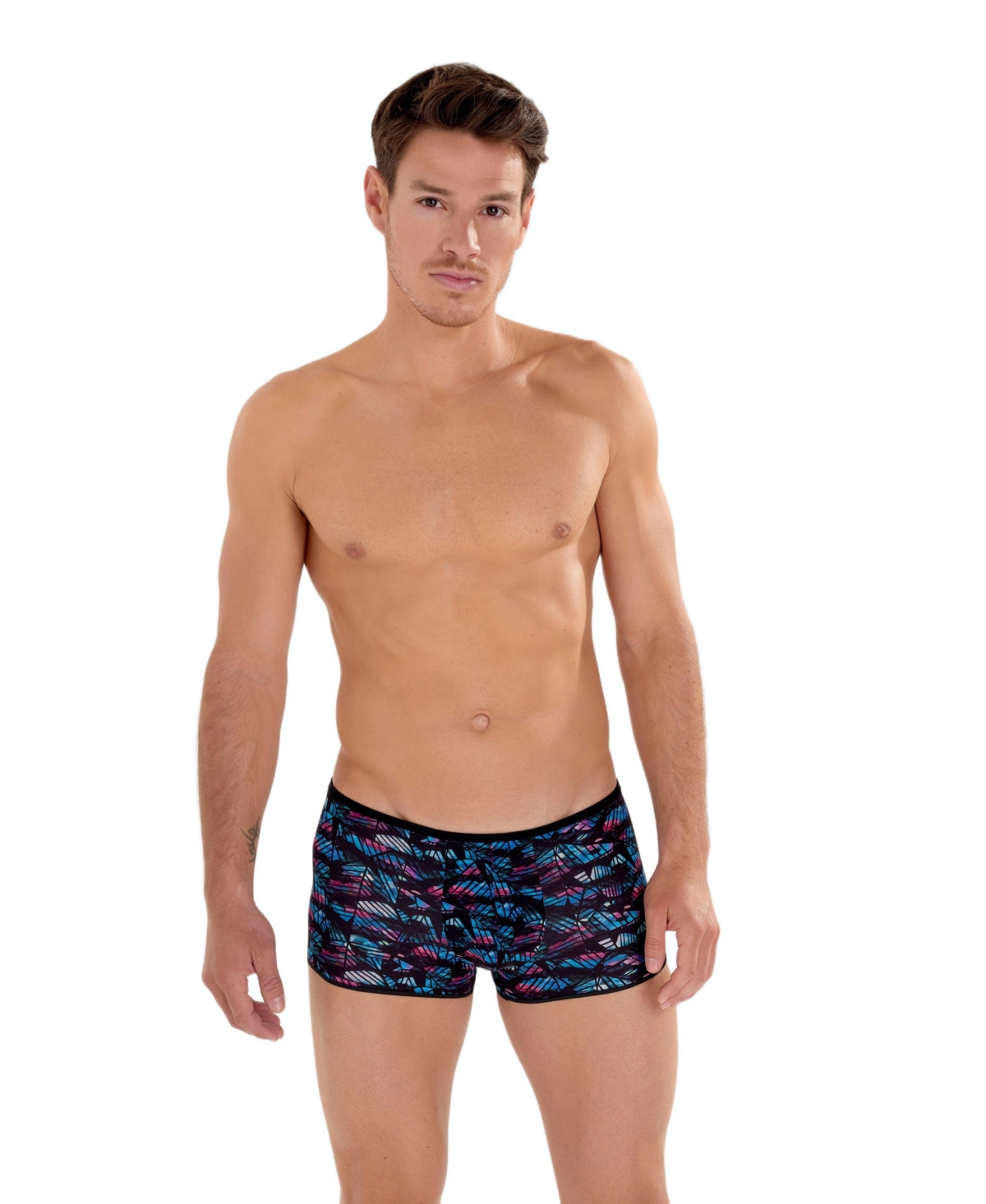 Click here for Hom Mens Blackrock Trunk - Black prices