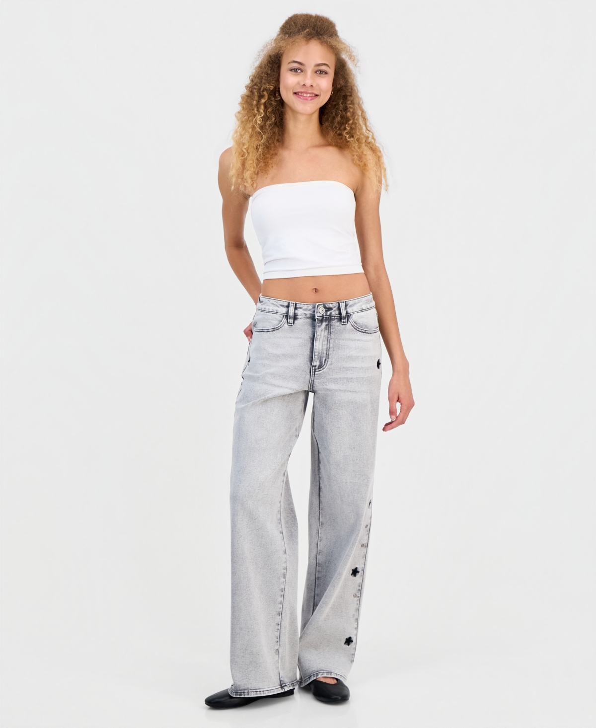 Click here for Madden Girl Juniors Star Stud Mid Rise Wide Leg Je... prices