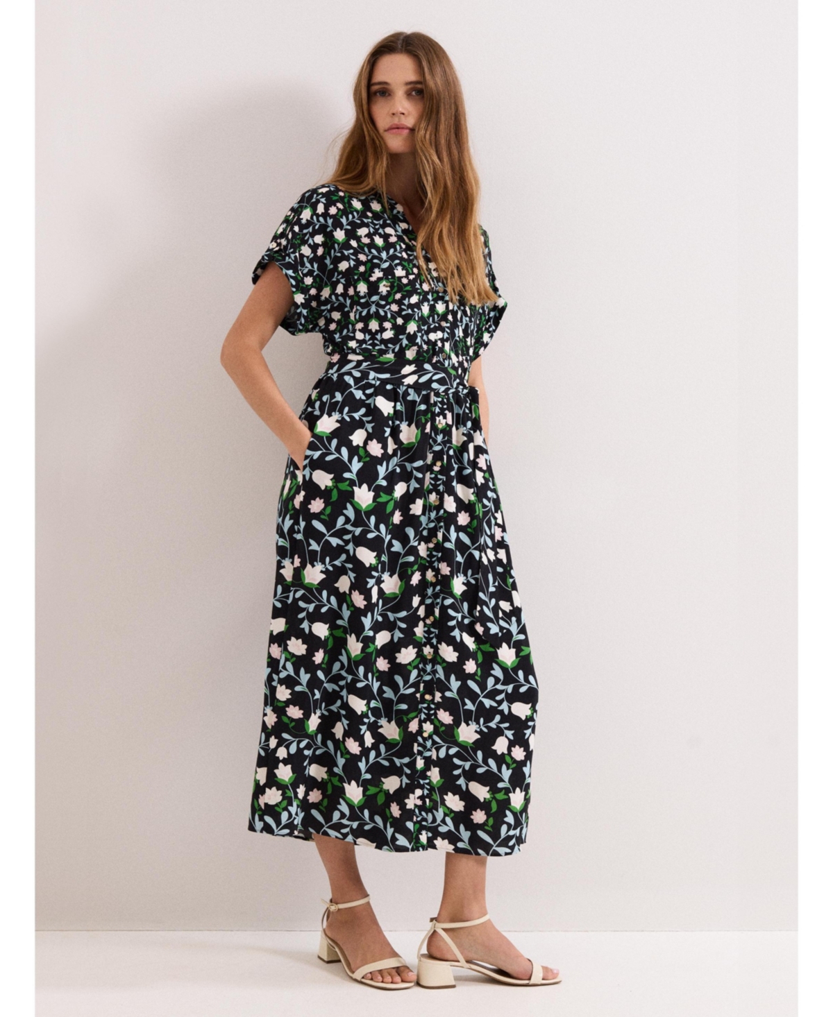 Click here for Phase Eight Womens Luisa Floral Dress - Black mult... prices