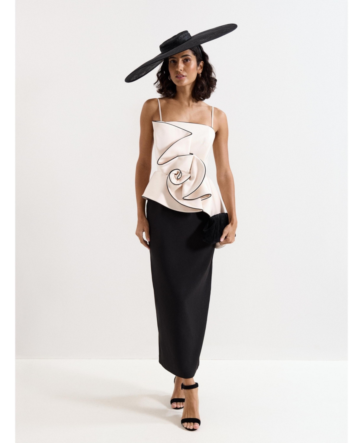 Click here for Phase Eight Womens Tulia Maxi Dress - Black/ivory prices