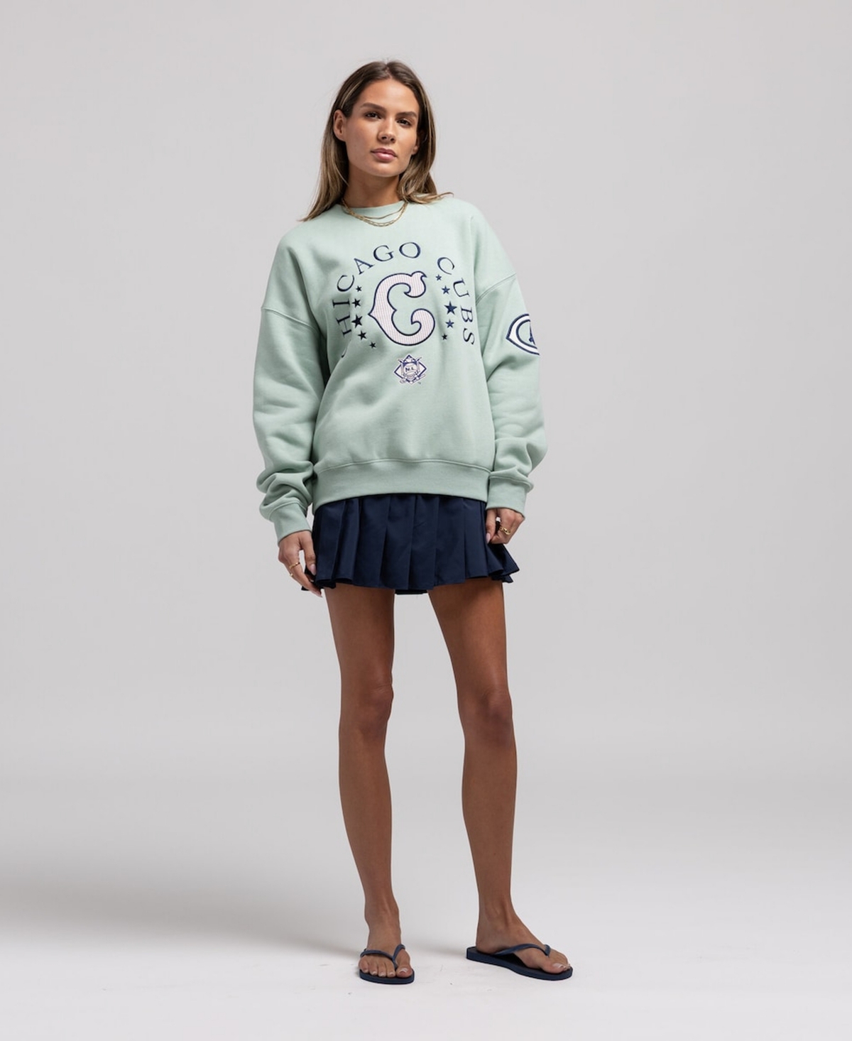 Click here for Mitchell & Ness Womens Green Chicago Cubs Yacht Ro... prices
