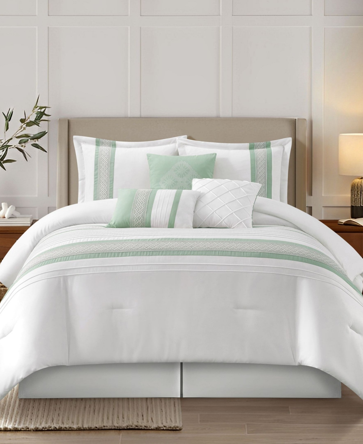 Click here for Stratford Park Durango Stripes 7-Pc. Comforter Set... prices