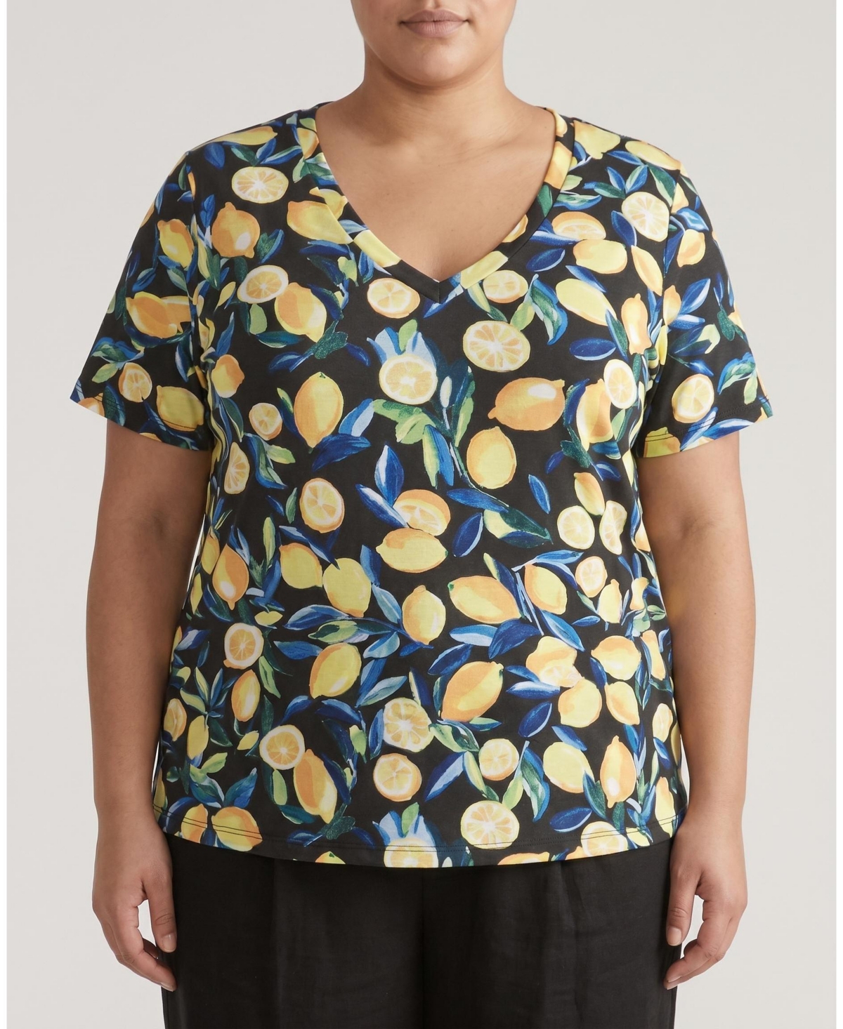 Click here for Universal Standard Womens Plus Size V Rex Tops - B... prices