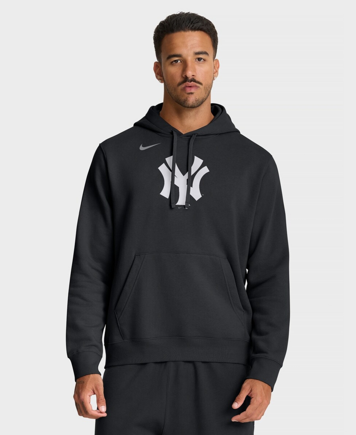 Click here for Nike Mens Black New York Yankees Club Hoodie - Bla... prices