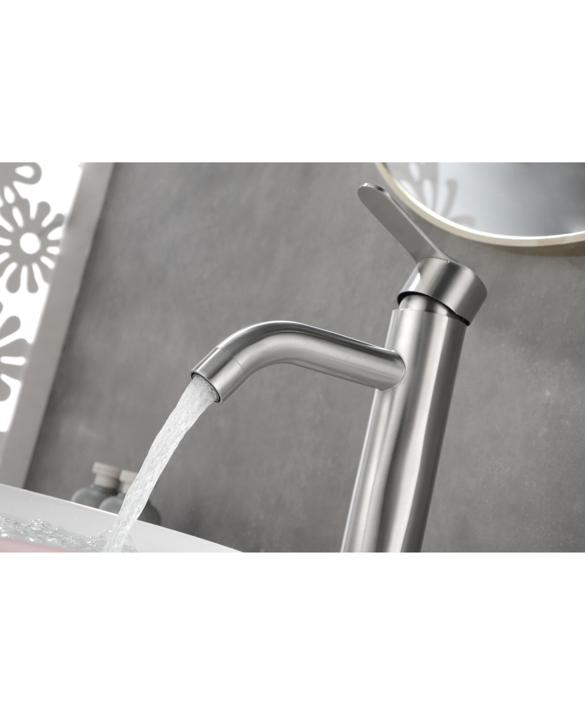 Click here for Phying Single Handle Bathroom Vanity Sink Faucet prices