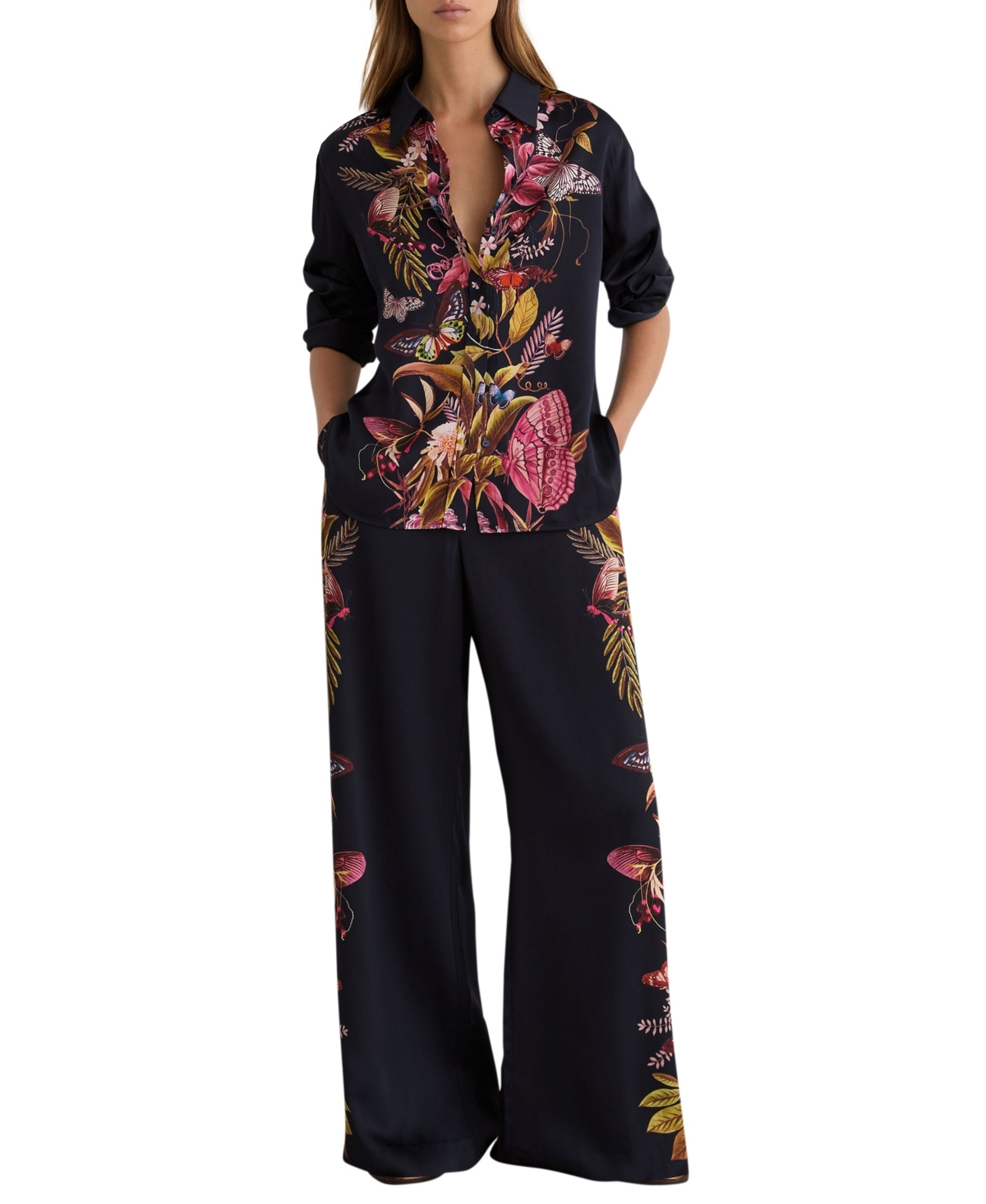 Click here for Reiss Womens Cecila Floral Print Collared Shirt -... prices