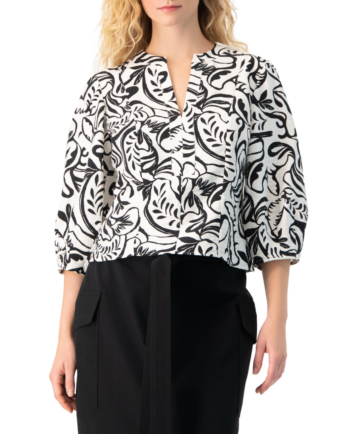 Click here for Ivonne Womens Graphic Brushstroke Floral Woven V-N... prices