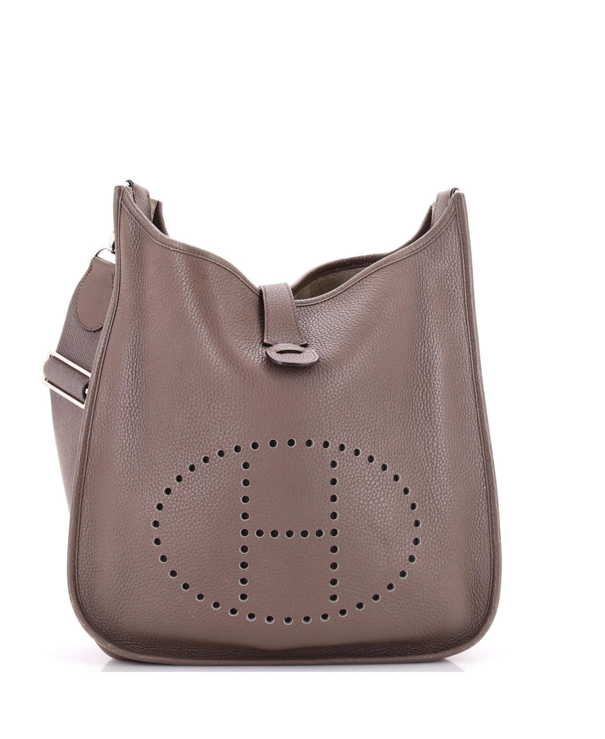 Click here for Pre-Owned Hermes Gm Evelyne Bag Gen Iii Clemence -... prices