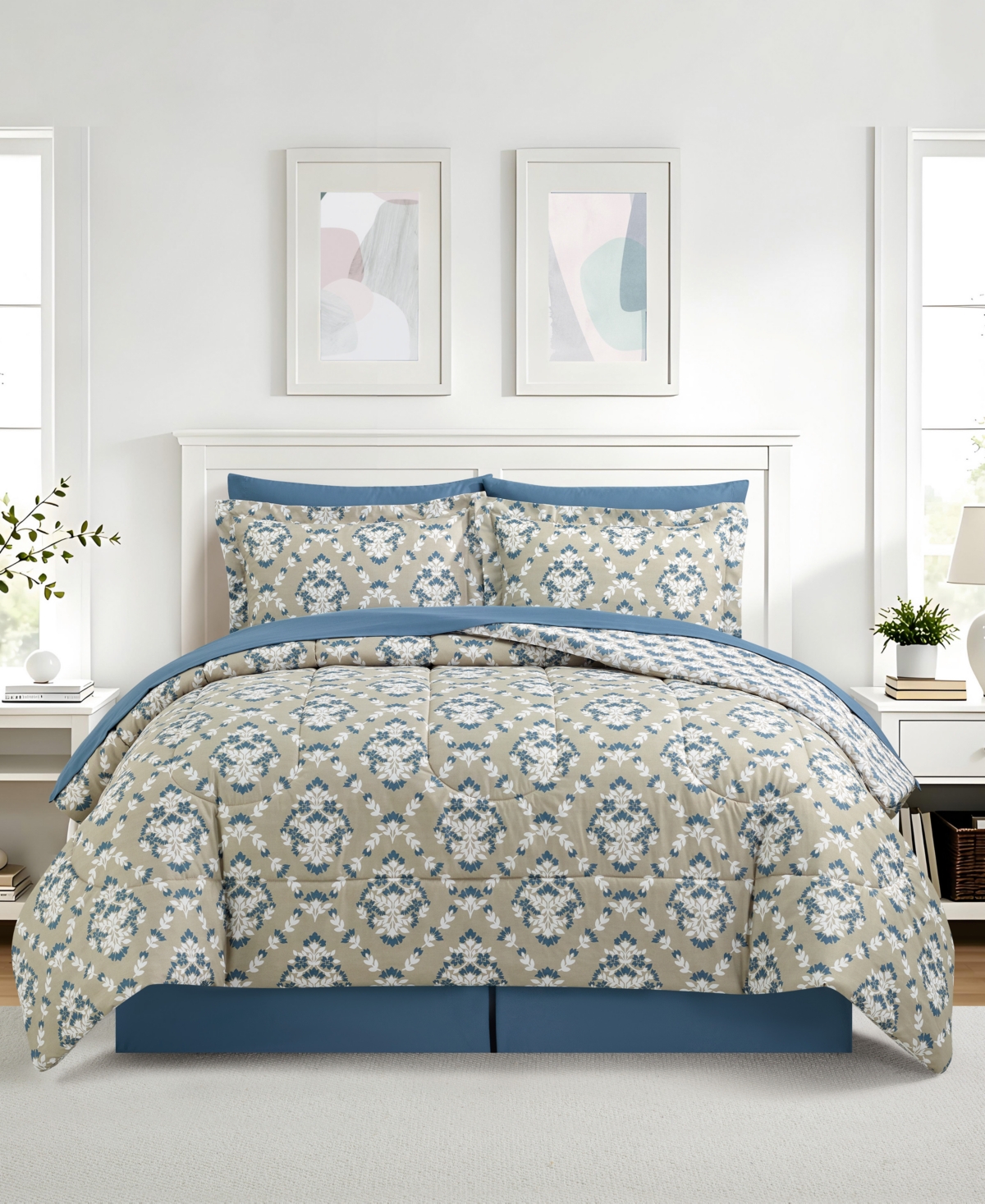 Click here for Macys Blockprint Trellis Reversible Microfiber 8-p... prices