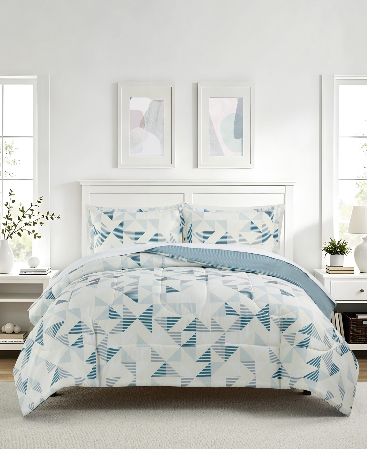 Click here for Macys Devon Geo Reversible Microfiber 3-piece Comf... prices