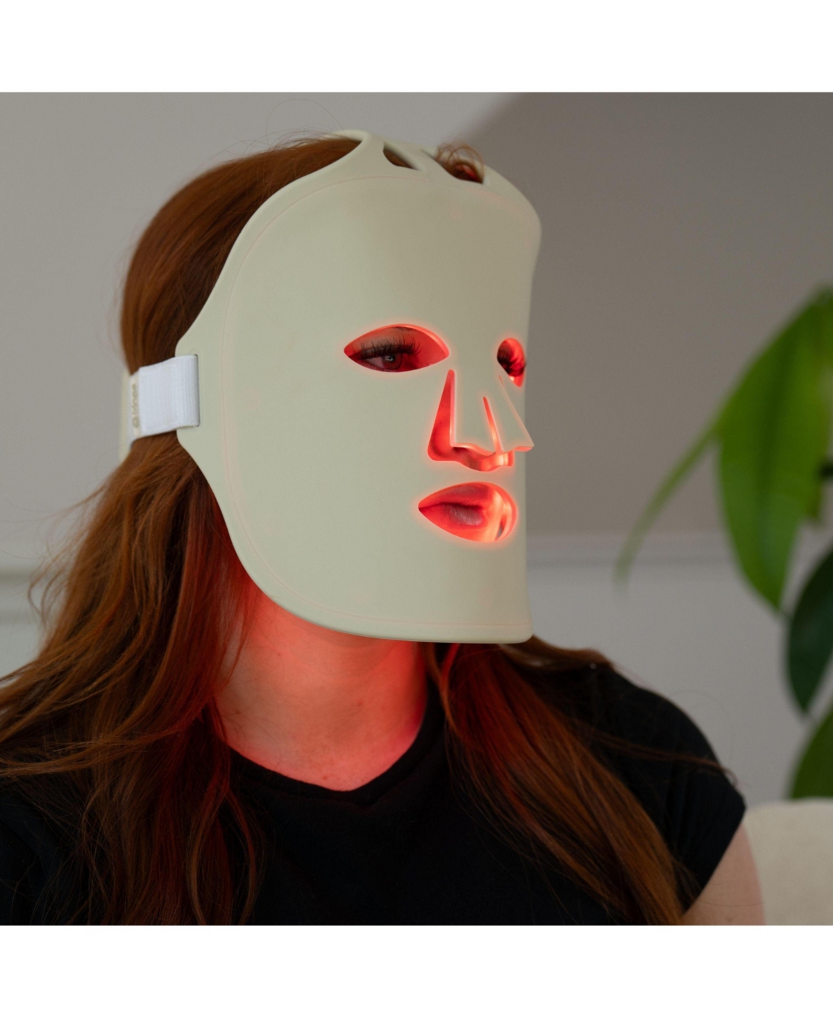 Click here for Fringe Red Light Therapy Face Mask - Grey prices